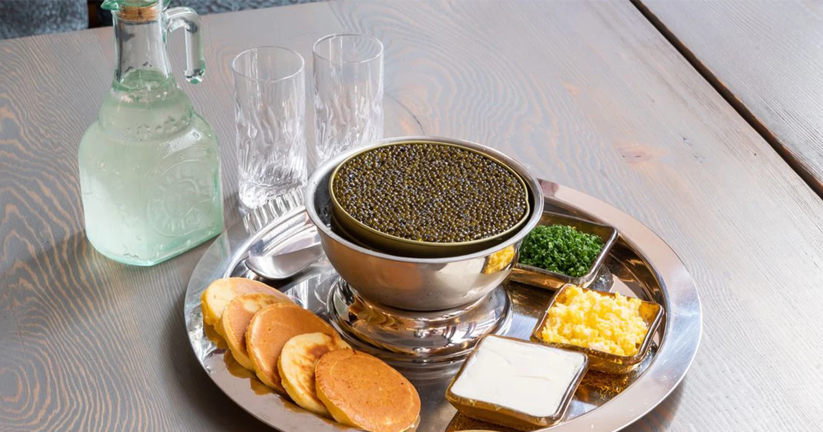 Formal Caviar Service Tips for Elegant Events